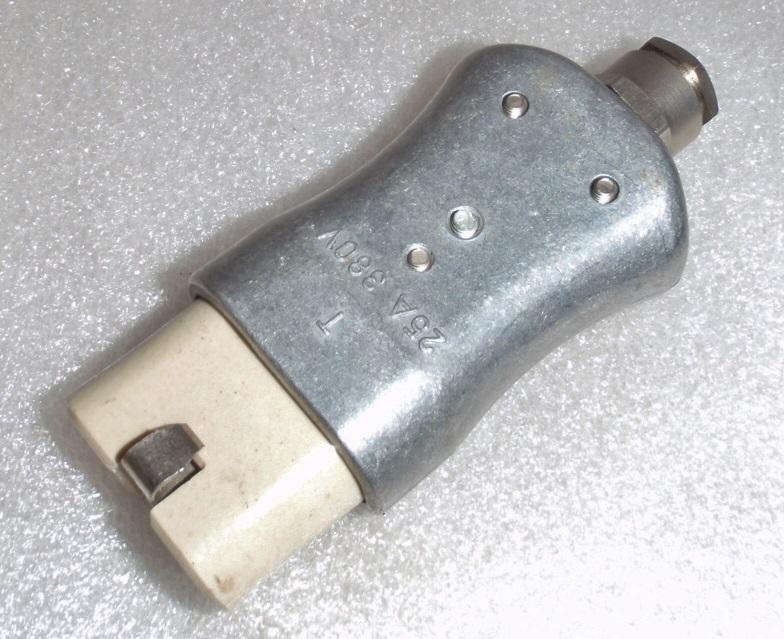 Unknown Brand Unknown Model 25A 380V European High Temp Heater Plug ...