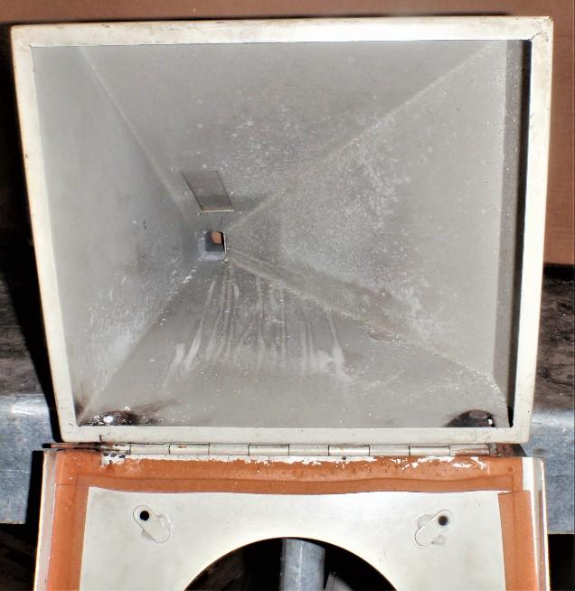 Conair Unknown Color Additive Hopper | Garden City Plastics