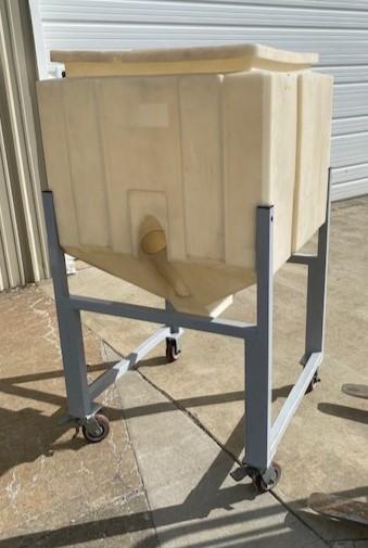 MAC RB800C Resin Bin | Garden City Plastics