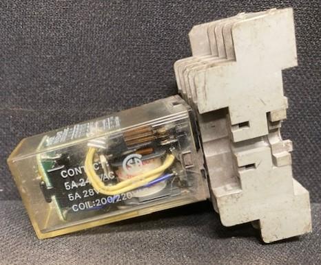 Omron MY4ZN-CR AC200/220V Relay | Garden City Plastics