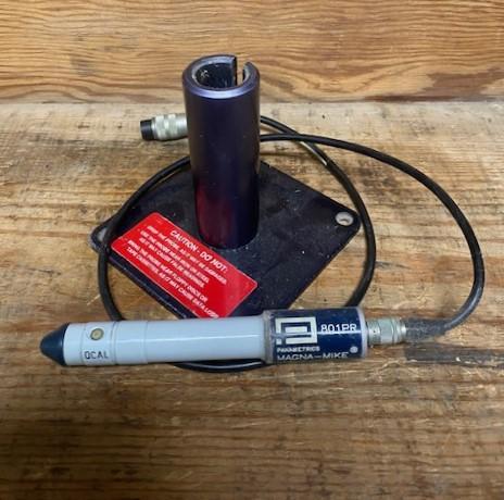 Panametrics 8000 Magna-Mike Thickness Gauge | Garden City Plastics