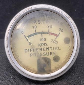 Sullair 250003-798 0-100 PSID Differential Pressure Gauge | Garden City ...