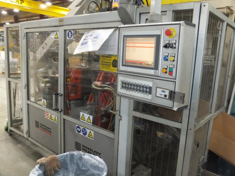 Uniloy-Milacron UMS 100/D Continuous Extrusion Dual Shuttle Blow ...