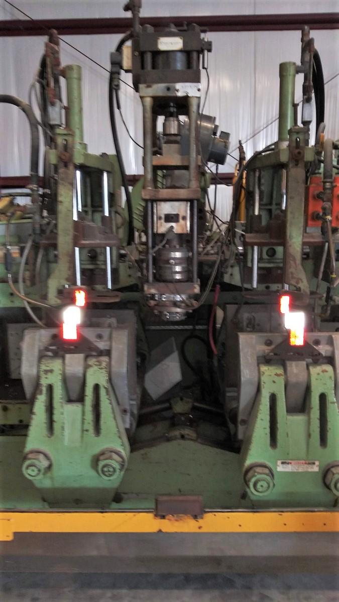 Bekum BM-304D Extrusion Blow Molding Machine | Garden City Plastics