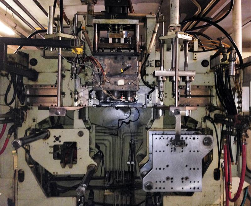 Battenfeld Fischer FHB-106-2, Dual Shuttle Blow Molding Machine ...