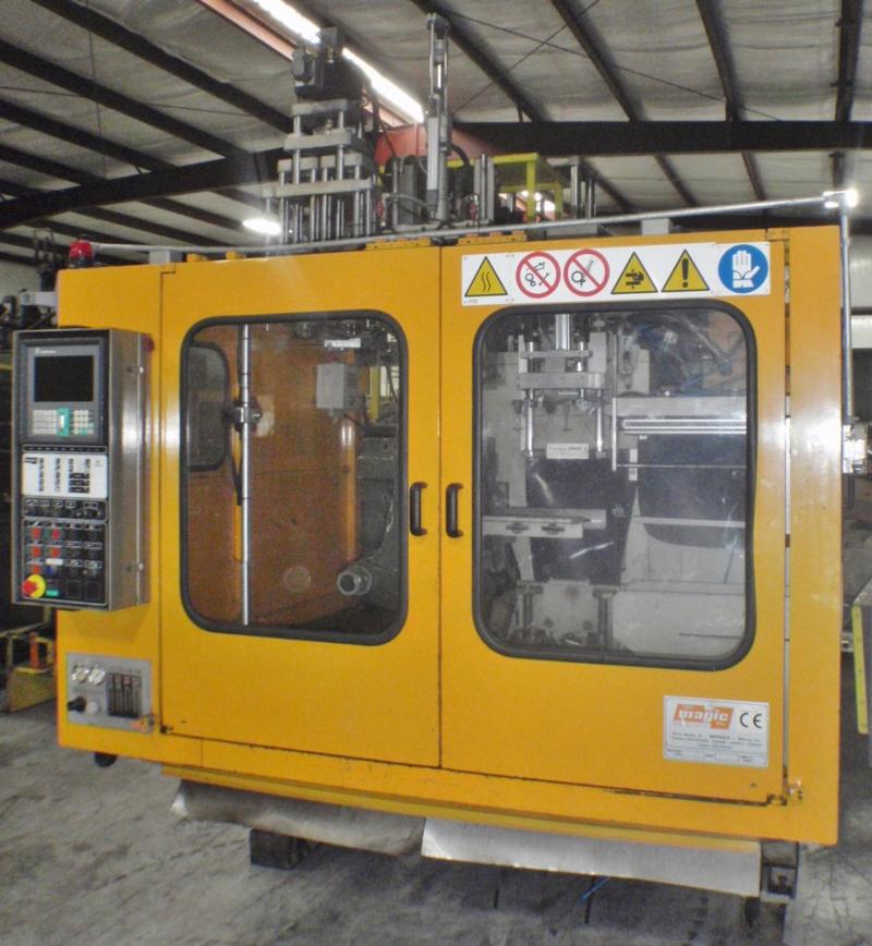 Magic MGL5ND, single shuttle blow molding machine | Garden City Plastics