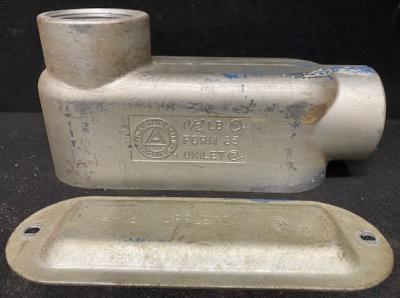 Appleton 1 1/2" LB Form 85 Unilet Conduit | Garden City Plastics