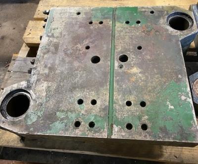 Bekum H-151 Platen Assembly Front and Rear | Garden City Plastics