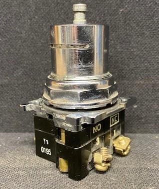 Cutler-Hammer 10250T/91000T Heavy Duty Push Button | Garden City Plastics