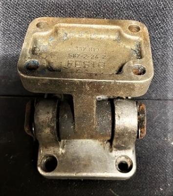 Festo SN-50 Swivel Cylinder Flange and LN-50 Clevis Foot Mount Assembly ...