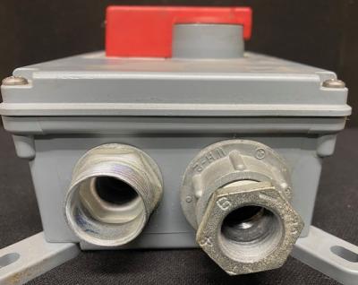 Hubbell HBLDS3 Enclosed Disconnect Switch | Garden City Plastics