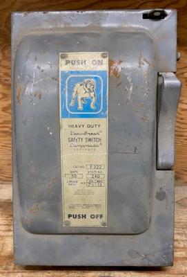 ITE F322 Bulldog Vacu-Break Fusible Safety Switch | Garden City Plastics