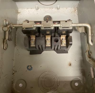 ITE NFR-351 Enclosure Type 3R Enclosed Safety Switch | Garden City Plastics