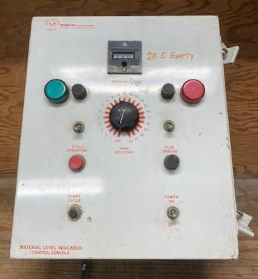 Monitor Manufacturing 6-8151 Material Level Indicator Control Console ...