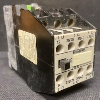 Siemens 3TB42 17-0A Contactor | Garden City Plastics