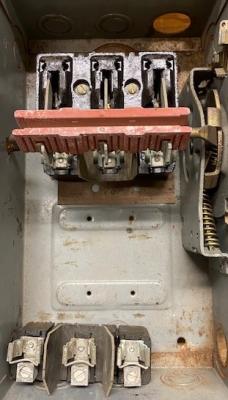 Square D H361 Series A2 Enclosed Fusible Safety Switch | Garden City ...