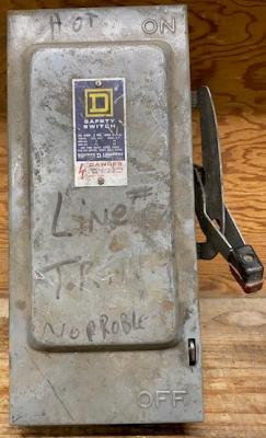 Square D H361 Series D2 Enclosed Fusible Safety Switch | Garden City ...