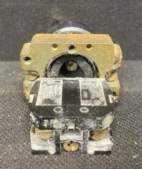 Telemecanique ZB2-BE101 Contact Block on Mounting Block with Selector ...