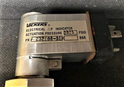 Vickers P-232108-01H Electrical Differential Pressure Indicator ...
