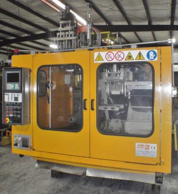 Magic MGL5ND, single shuttle blow molding machine | Garden City Plastics